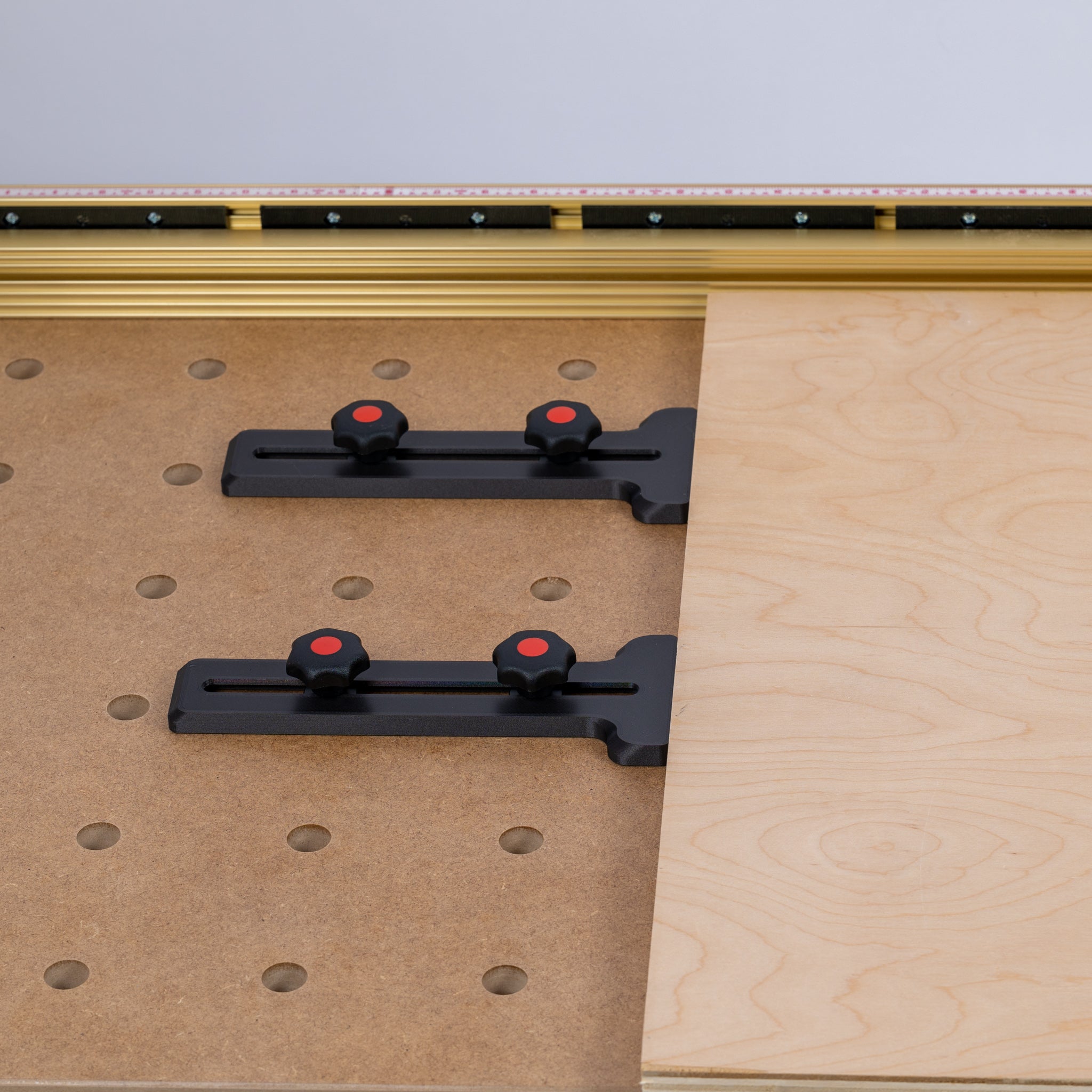 20mm Adjustable Bench Dog Stops - ADS-20 – Tool Theory