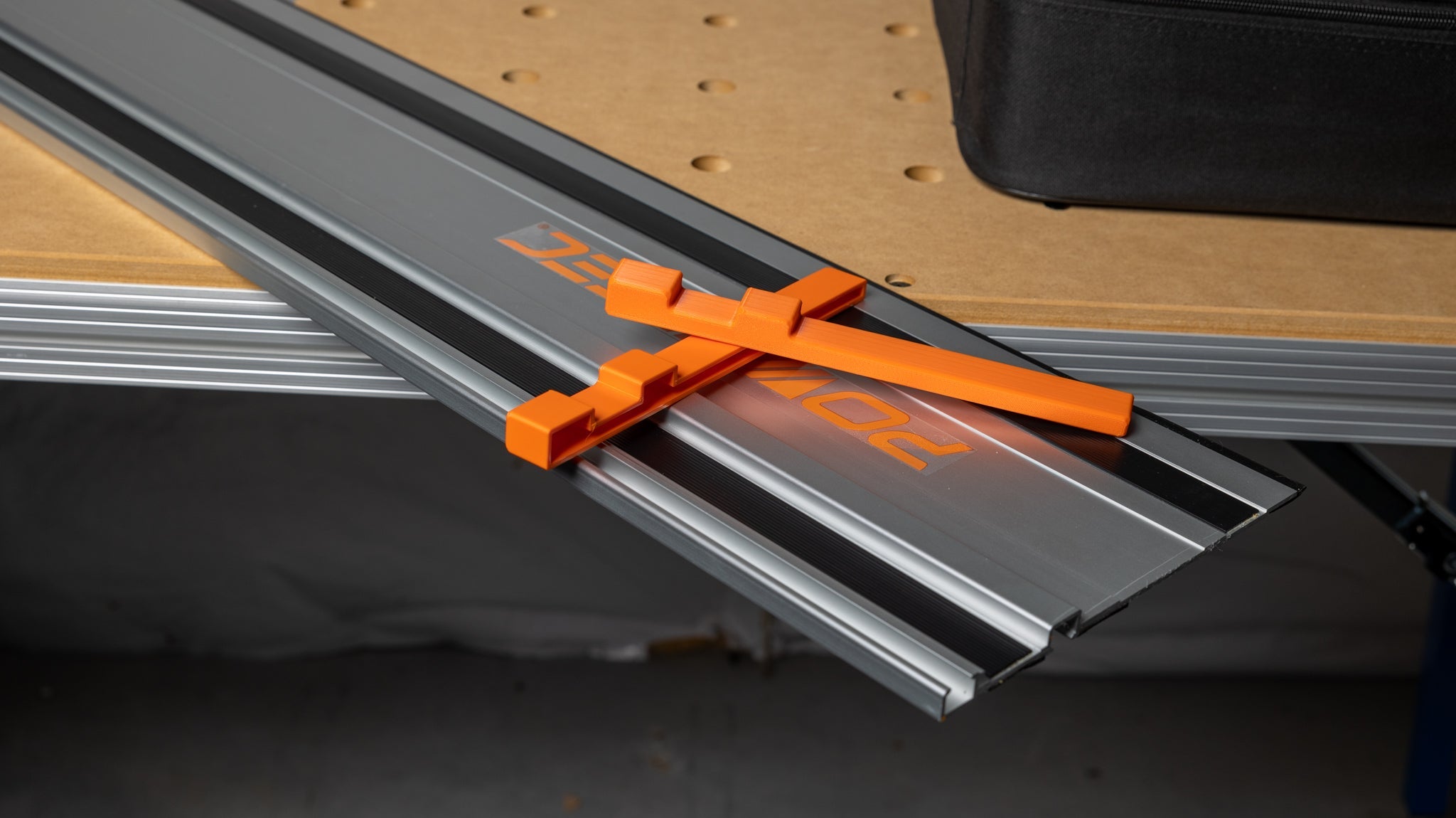 Guide Rail Protection Caps for Powertec Guide Rails (Pair) – Tool Theory